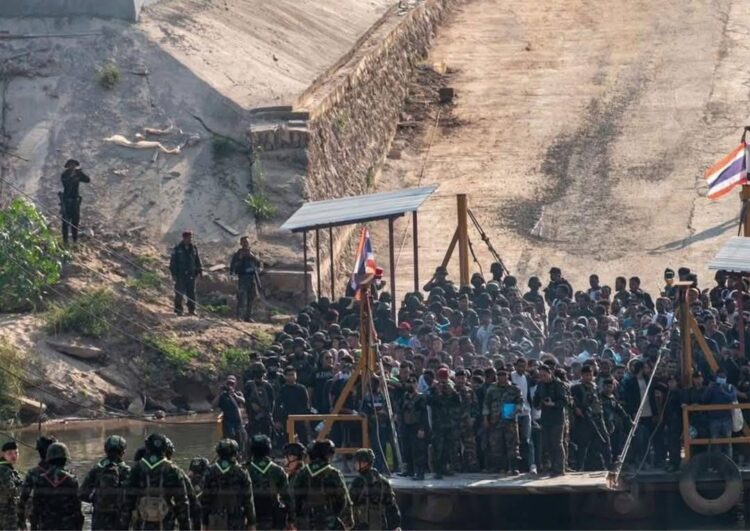 ตาก DKBAประสานทางไทยส่งตัวเหยื่อแก็งคลอเซ็นเตอร์ - การเมืองชุมชน